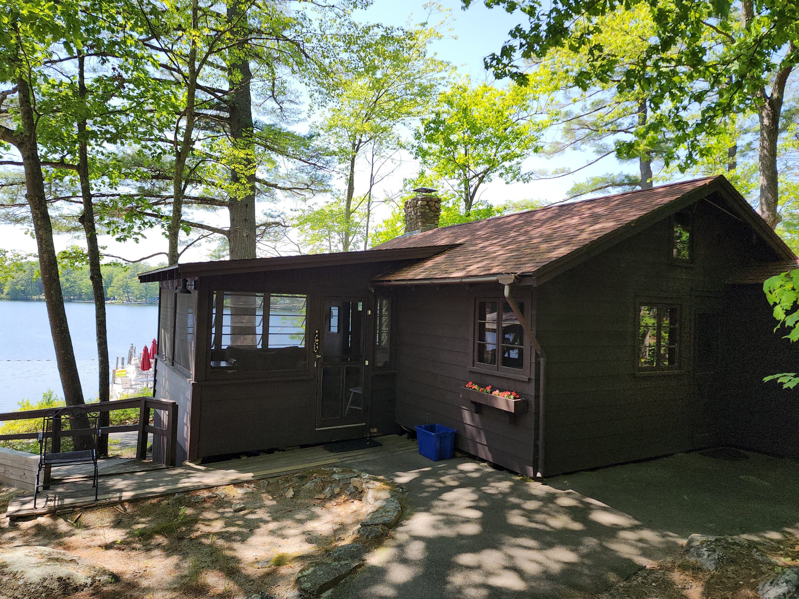 Sunset Lodges | Vintage Lakeside Vacationing for Every Season
