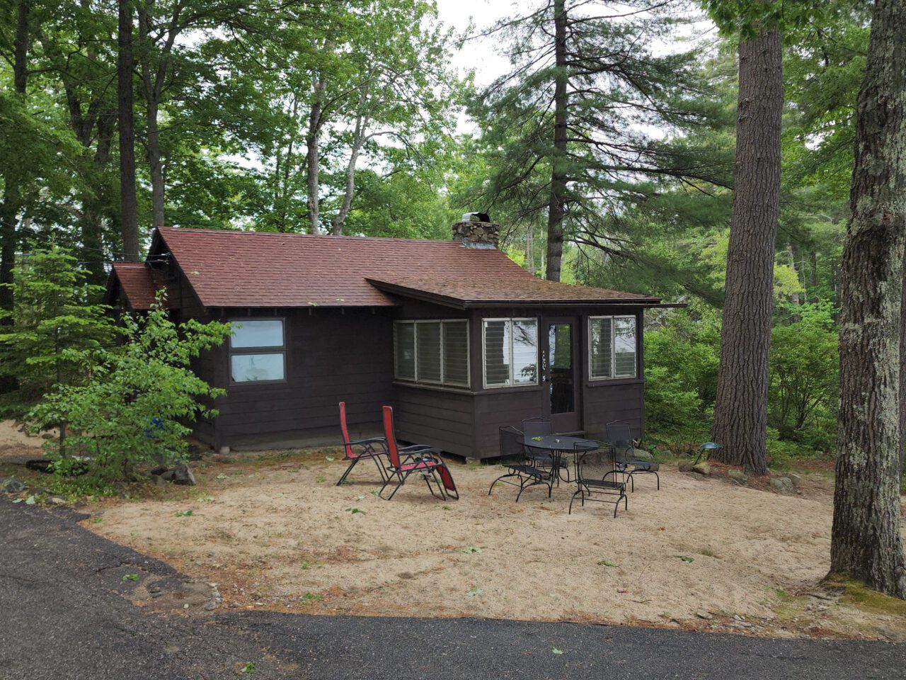 Sunset Lodges | Vintage Lakeside Vacationing for Every Season